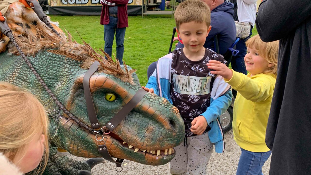 Dinosaur Parties - Rent a Dinosaur